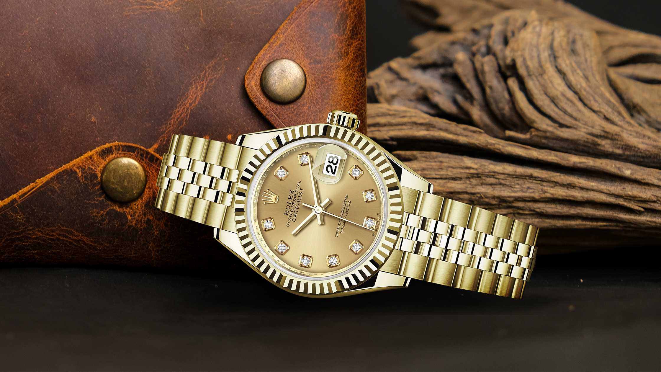 The Beauty and Versatility of the Rolex Lady-Datejust Oyster Gold – TPT ...